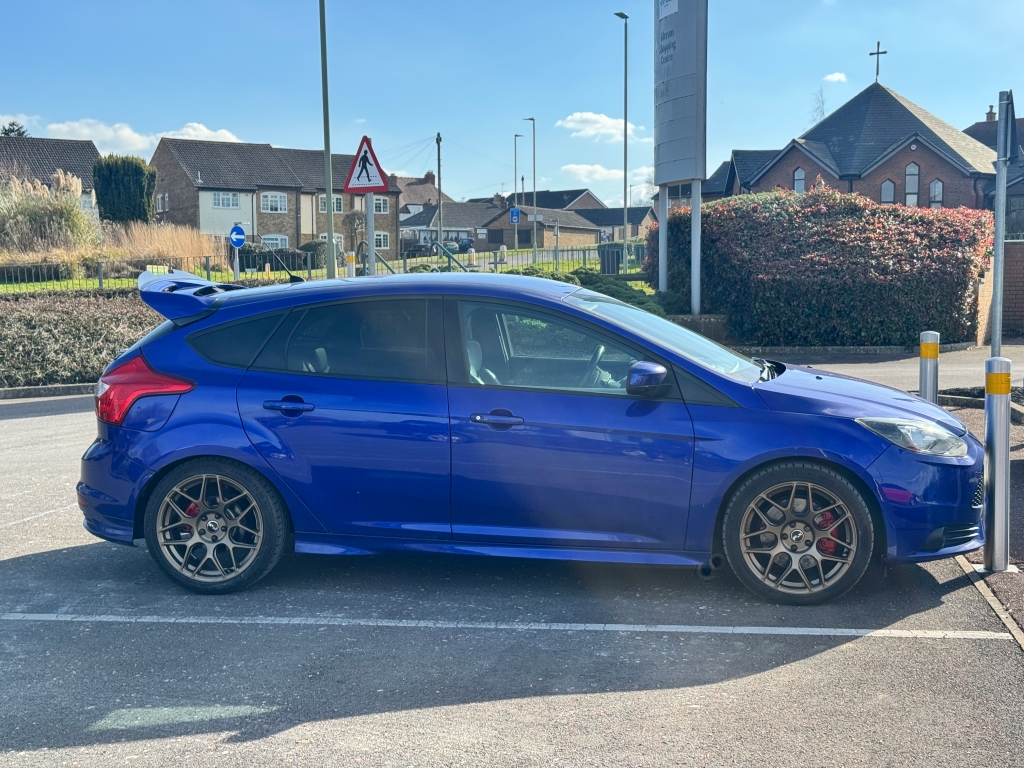 FORD FOCUS ST - Fox Wheels